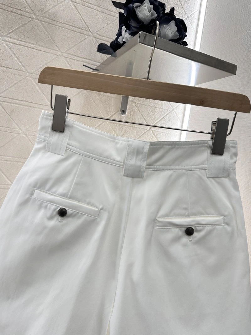 Budget-friendly Louis Vuitton Short Pants