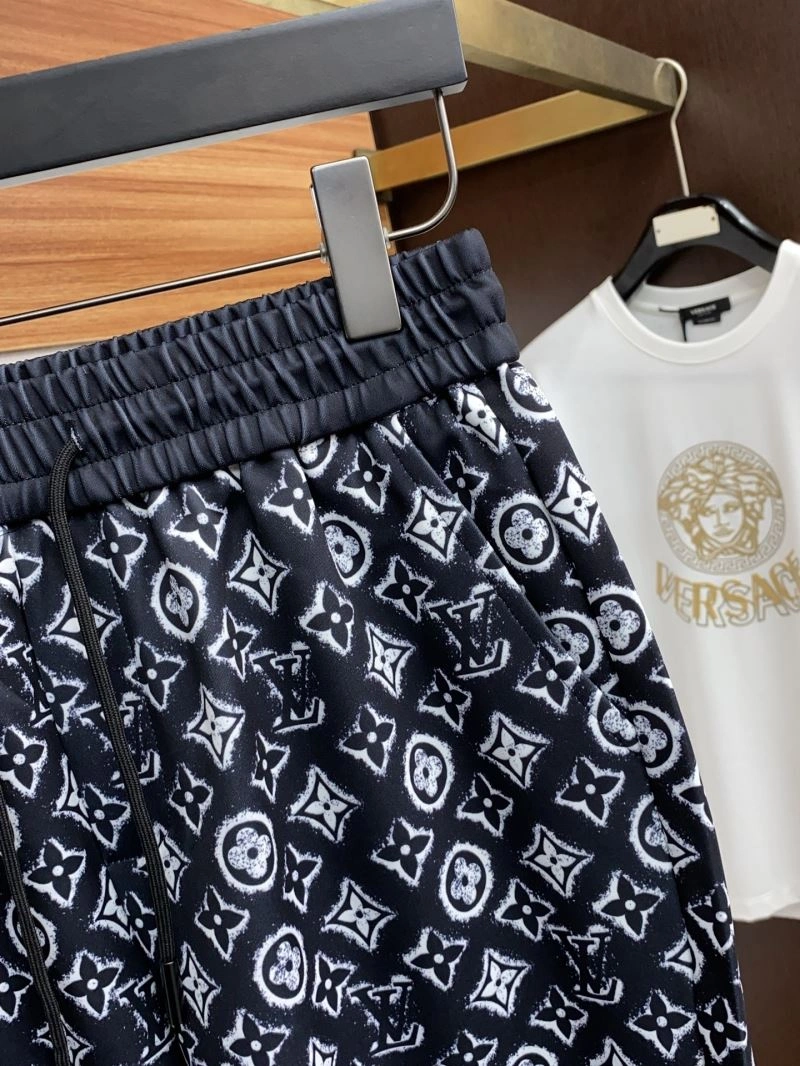 Indistinguishable Louis Vuitton Short Pants
