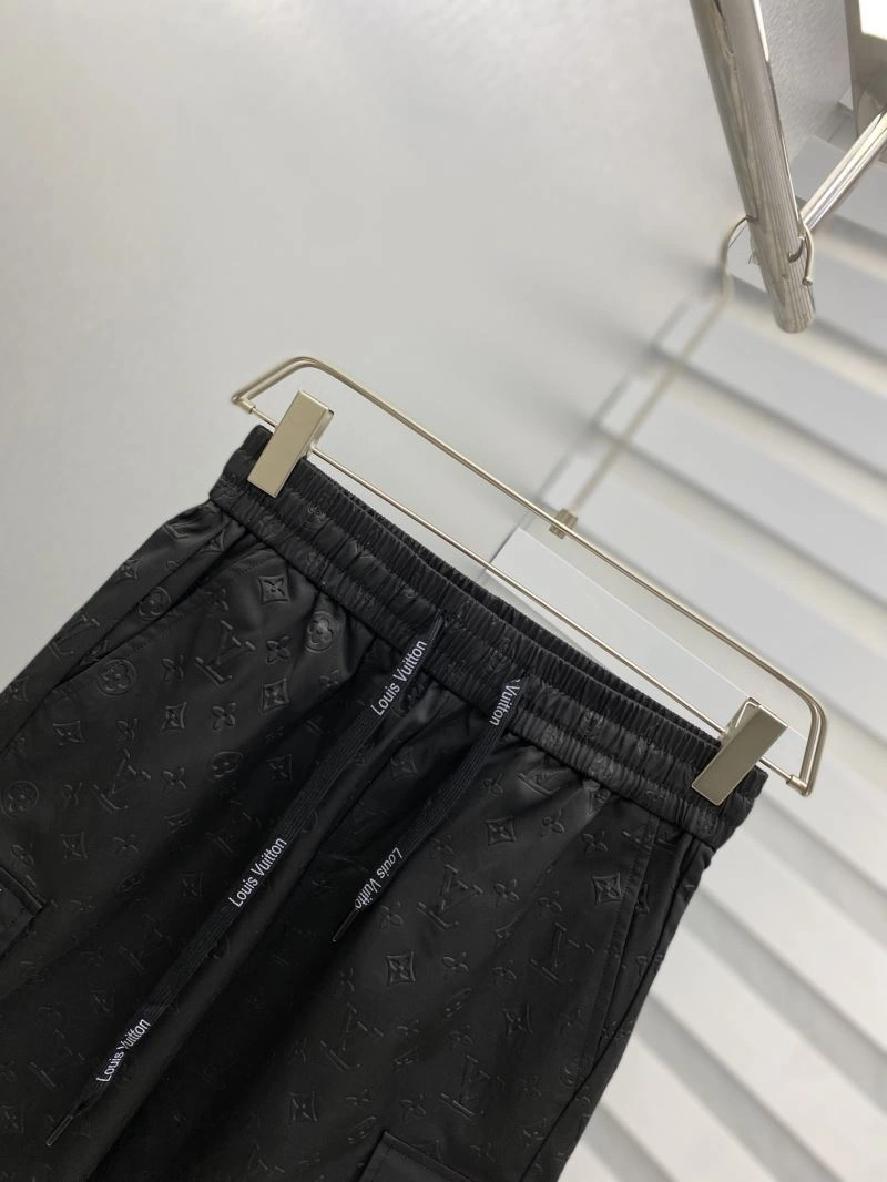 Official Louis Vuitton Short Pants
