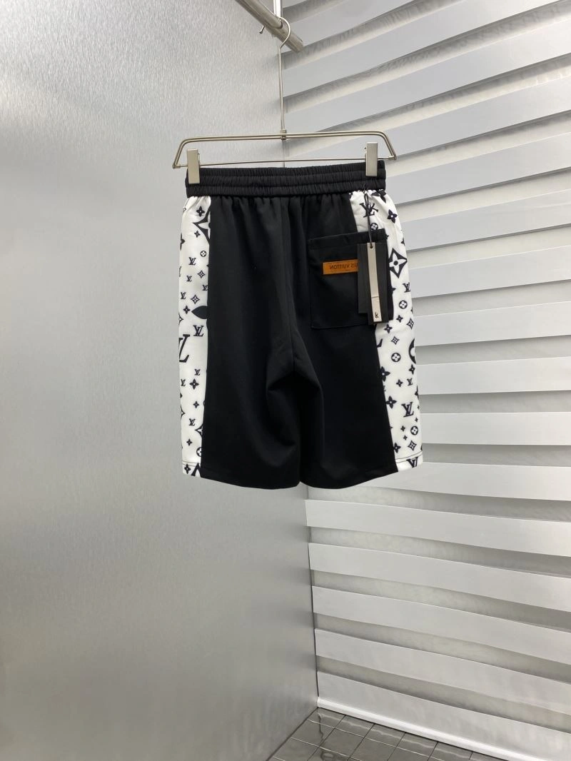Accurate model Louis Vuitton Short Pants