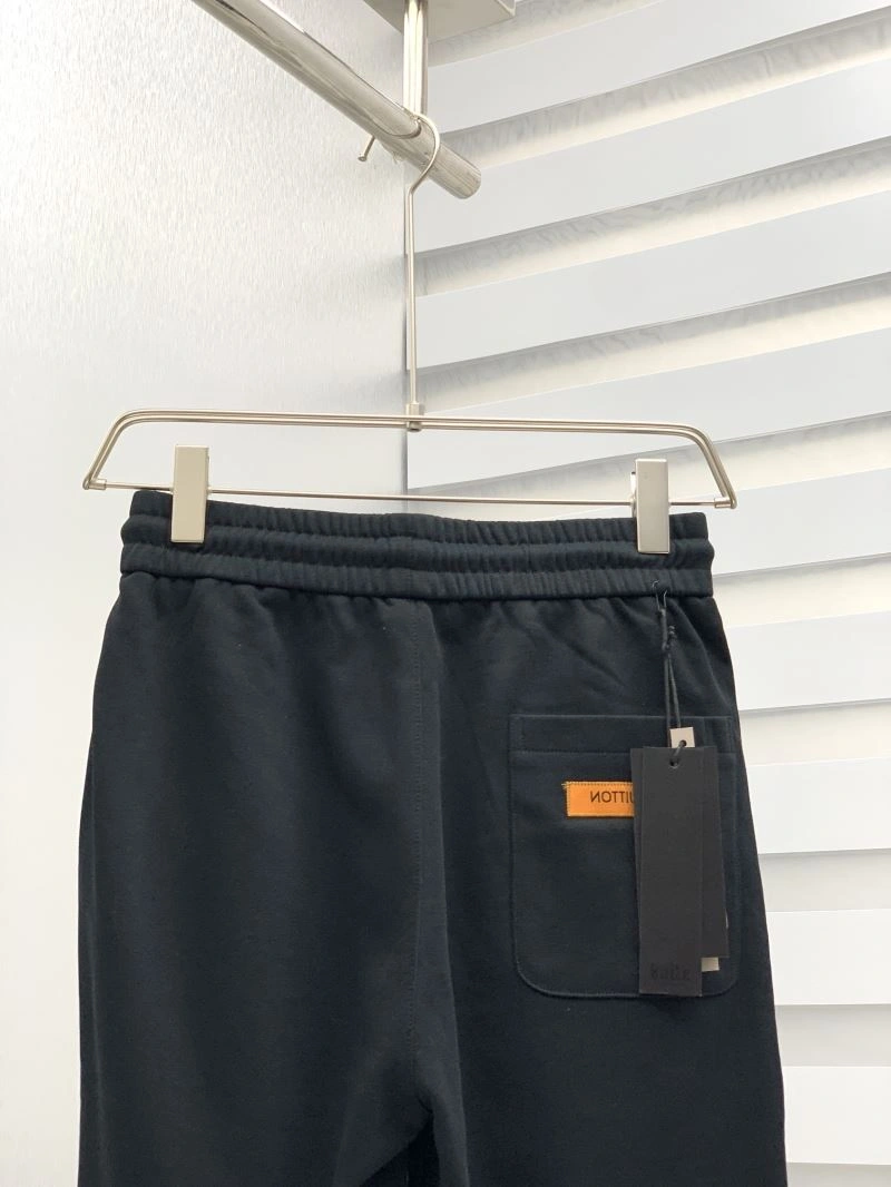Top mirror Louis Vuitton Short Pants