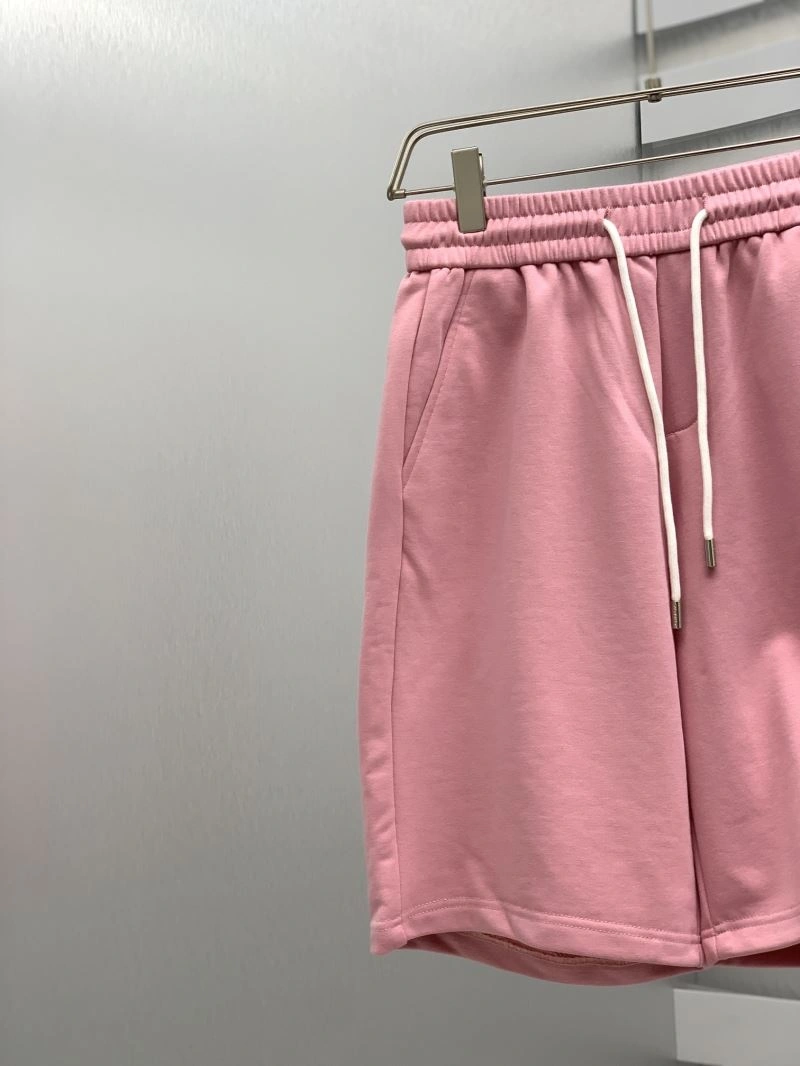 Value-priced Louis Vuitton Short Pants