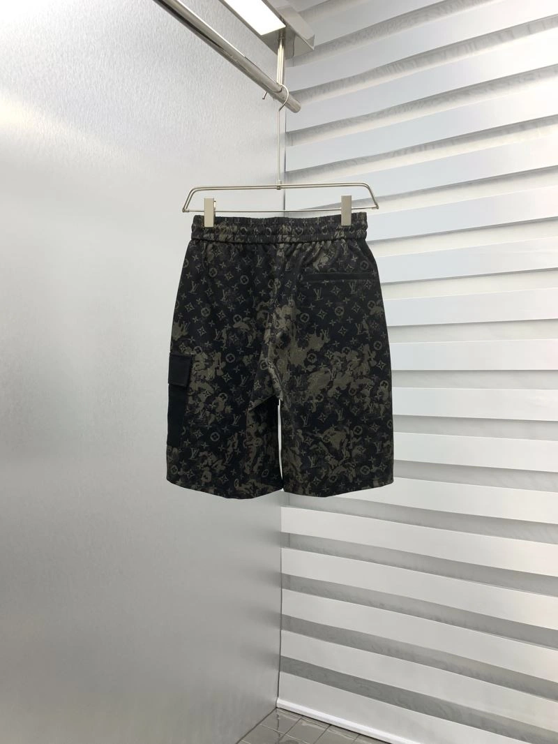 Brand-authenticated Louis Vuitton Short Pants