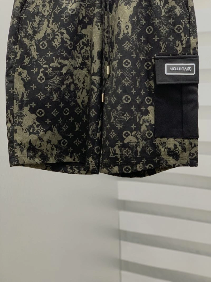 Brand-authenticated Louis Vuitton Short Pants