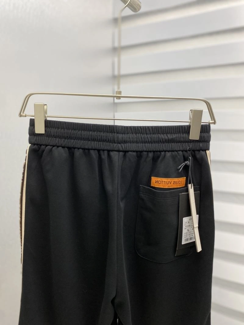 Indistinguishable Louis Vuitton Short Pants