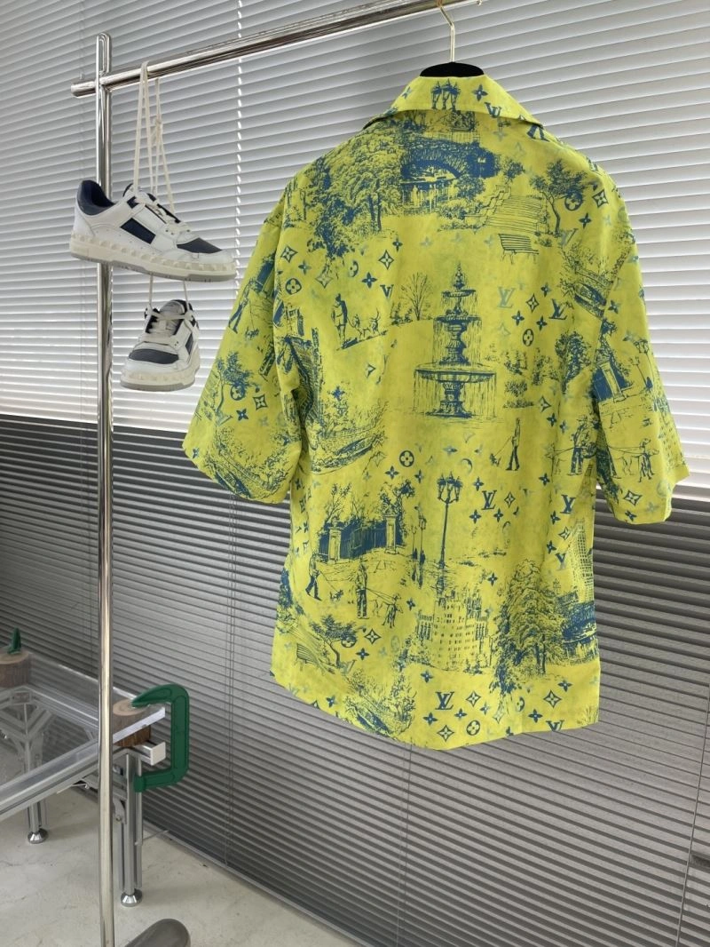 Brand-authenticated Louis Vuitton Short Pants