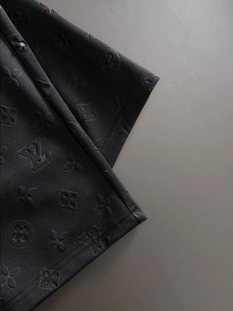 Budget-friendly Louis Vuitton Short Pants