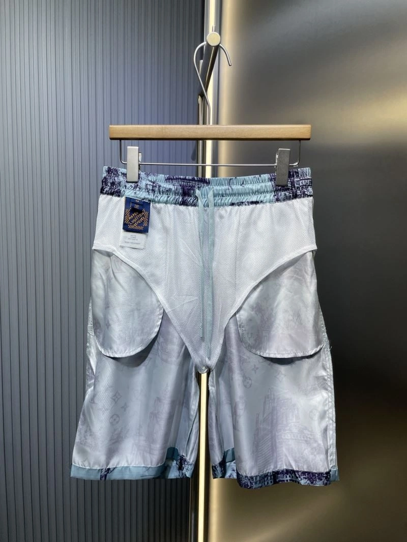 Value-priced Louis Vuitton Short Pants