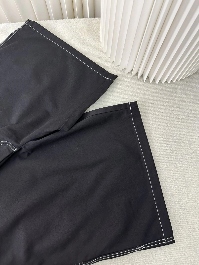 Top mirror Louis Vuitton Short Pants