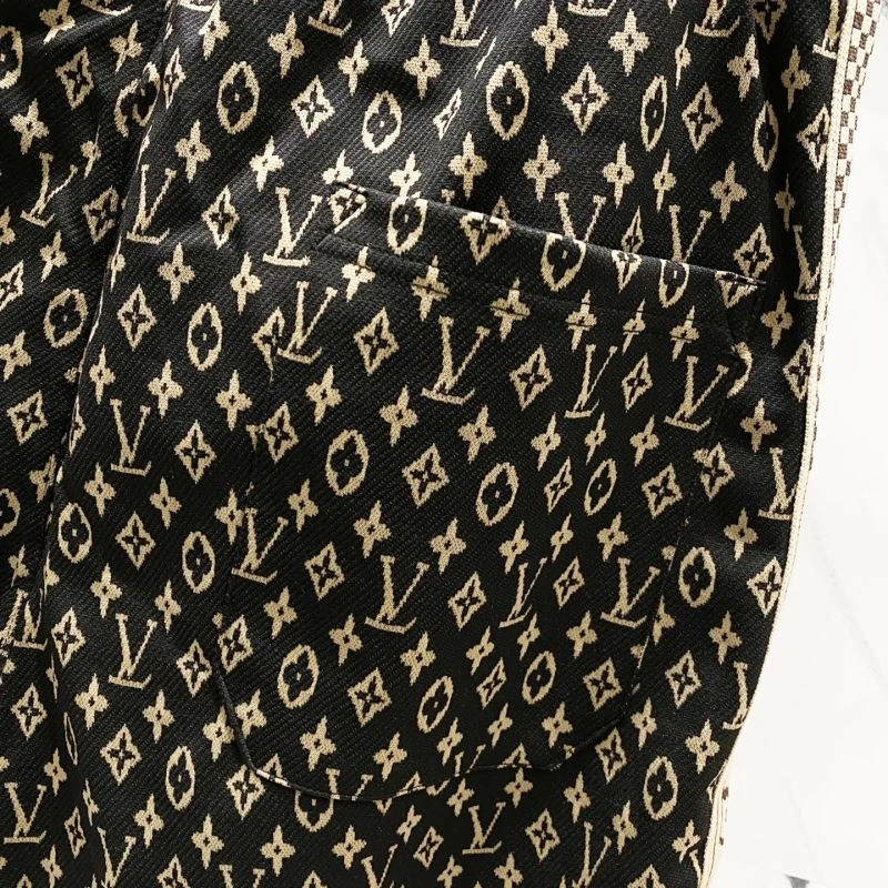 Bargain Louis Vuitton Short Pants