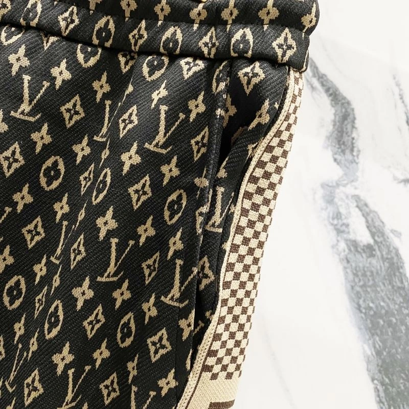 Bargain Louis Vuitton Short Pants