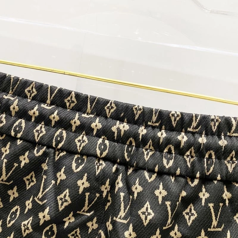 Bargain Louis Vuitton Short Pants