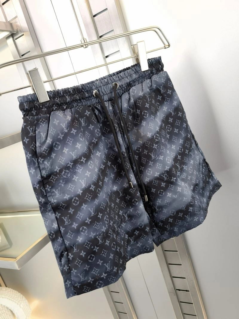 Value-priced Louis Vuitton Short Pants