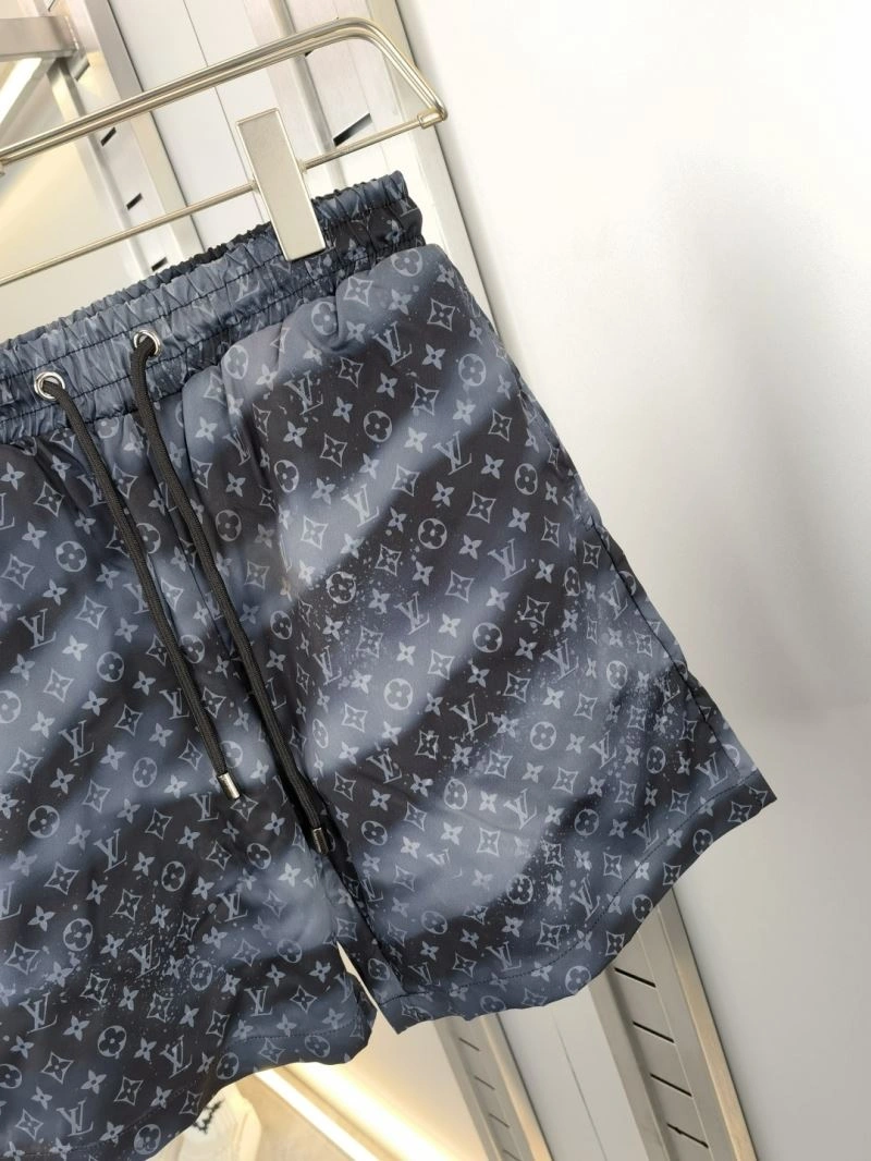 Value-priced Louis Vuitton Short Pants