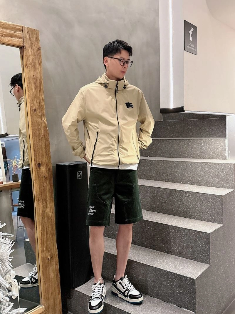 Indistinguishable Louis Vuitton Short Pants