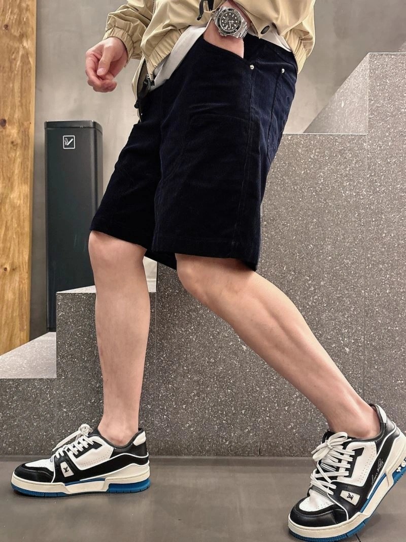 Top match Louis Vuitton Short Pants