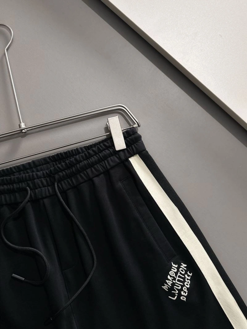 Factory-made Louis Vuitton Short Pants