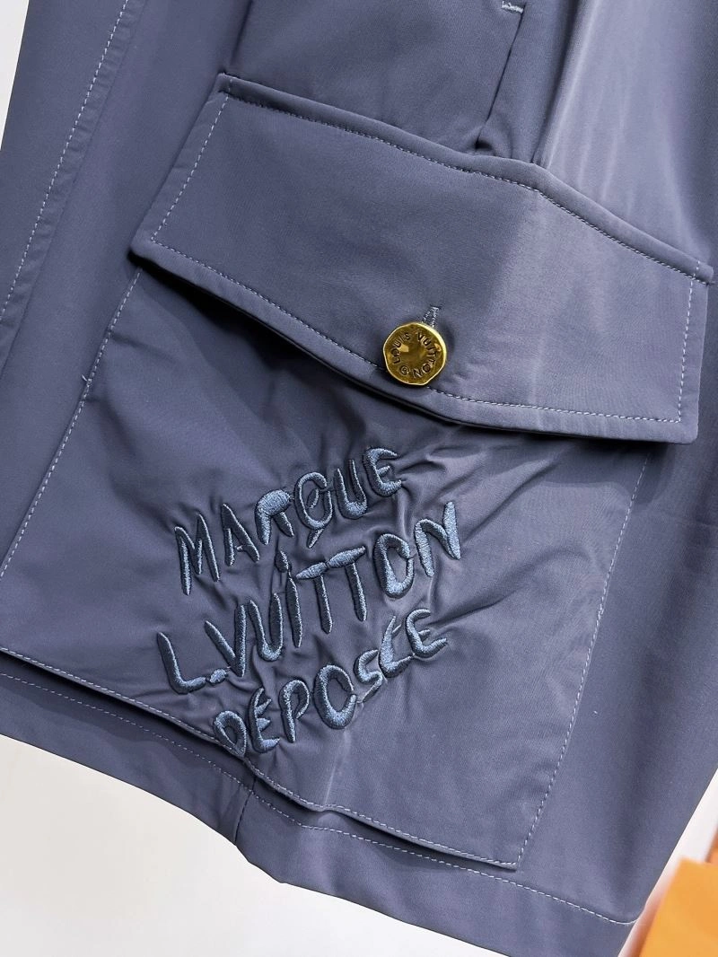 Value-priced Louis Vuitton Short Pants