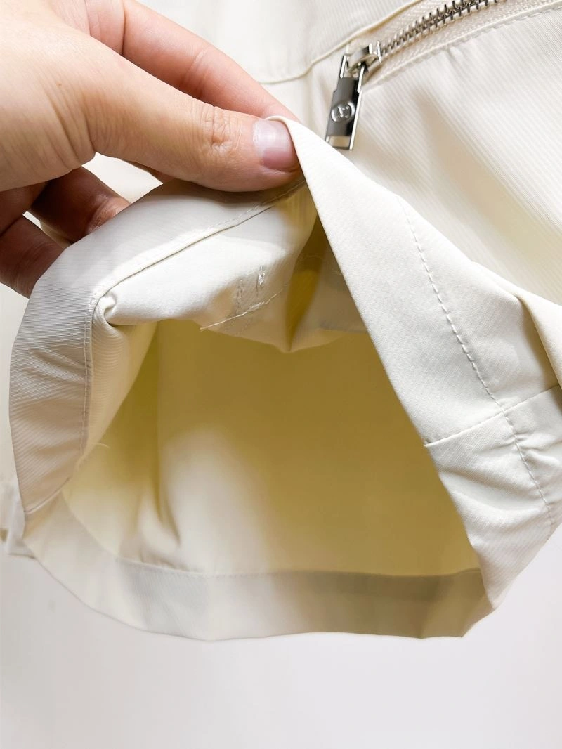Bargain Louis Vuitton Short Pants