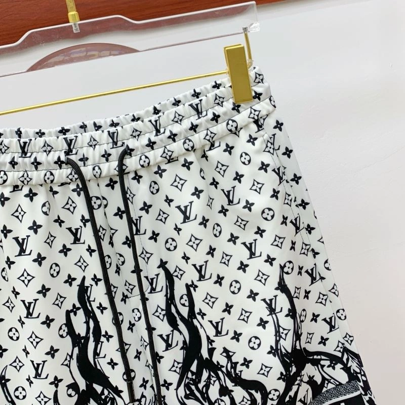 Top match Louis Vuitton Short Pants