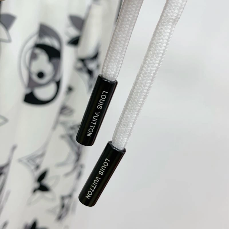 Brand-authenticated Louis Vuitton Short Pants