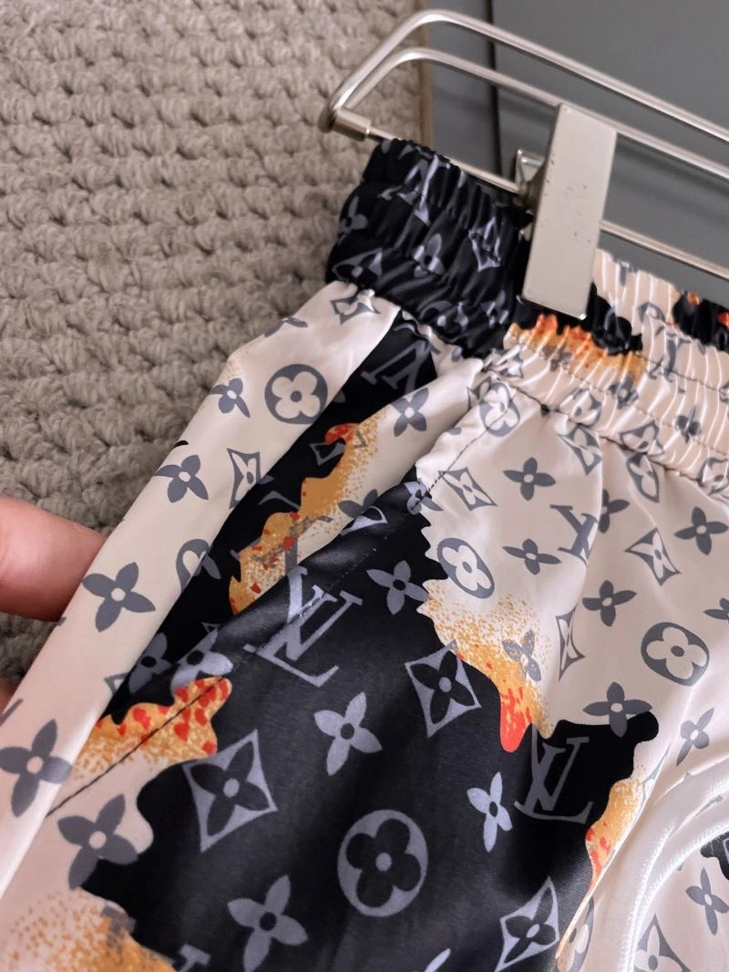 Cut-rate Louis Vuitton Short Pants