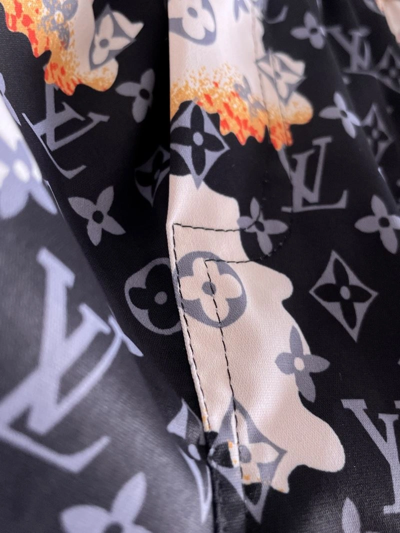 Cut-rate Louis Vuitton Short Pants