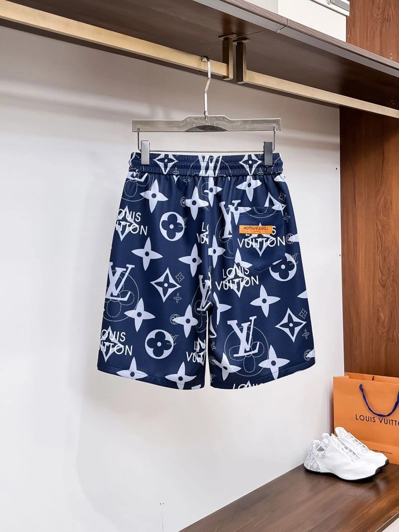 Accurate model Louis Vuitton Short Pants