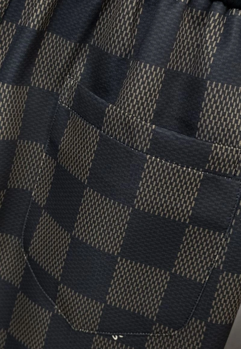 Budget-friendly Louis Vuitton Short Pants