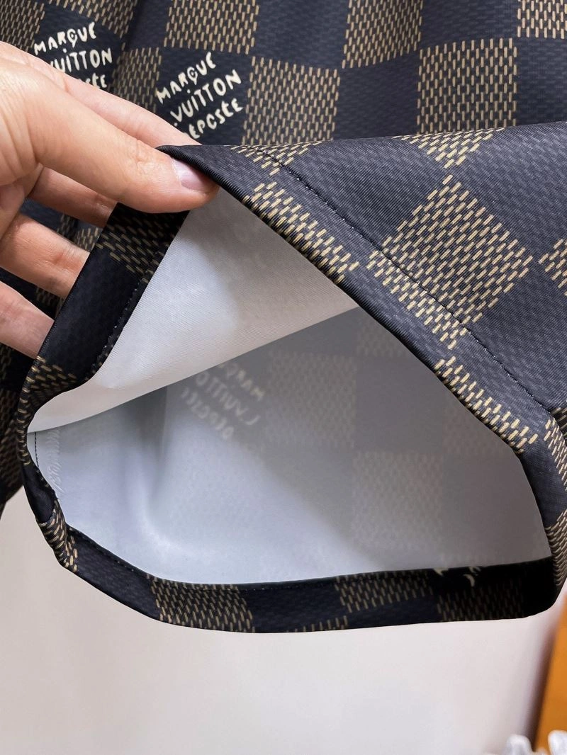 Budget-friendly Louis Vuitton Short Pants