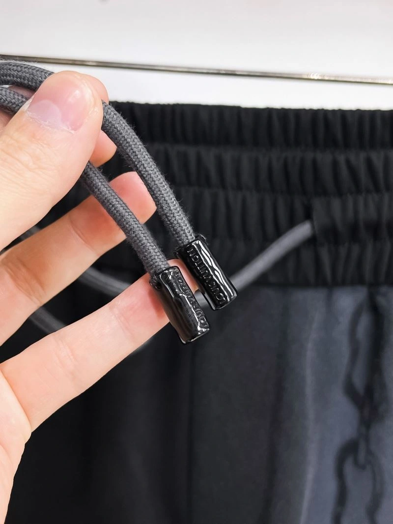 Indistinguishable Louis Vuitton Short Pants