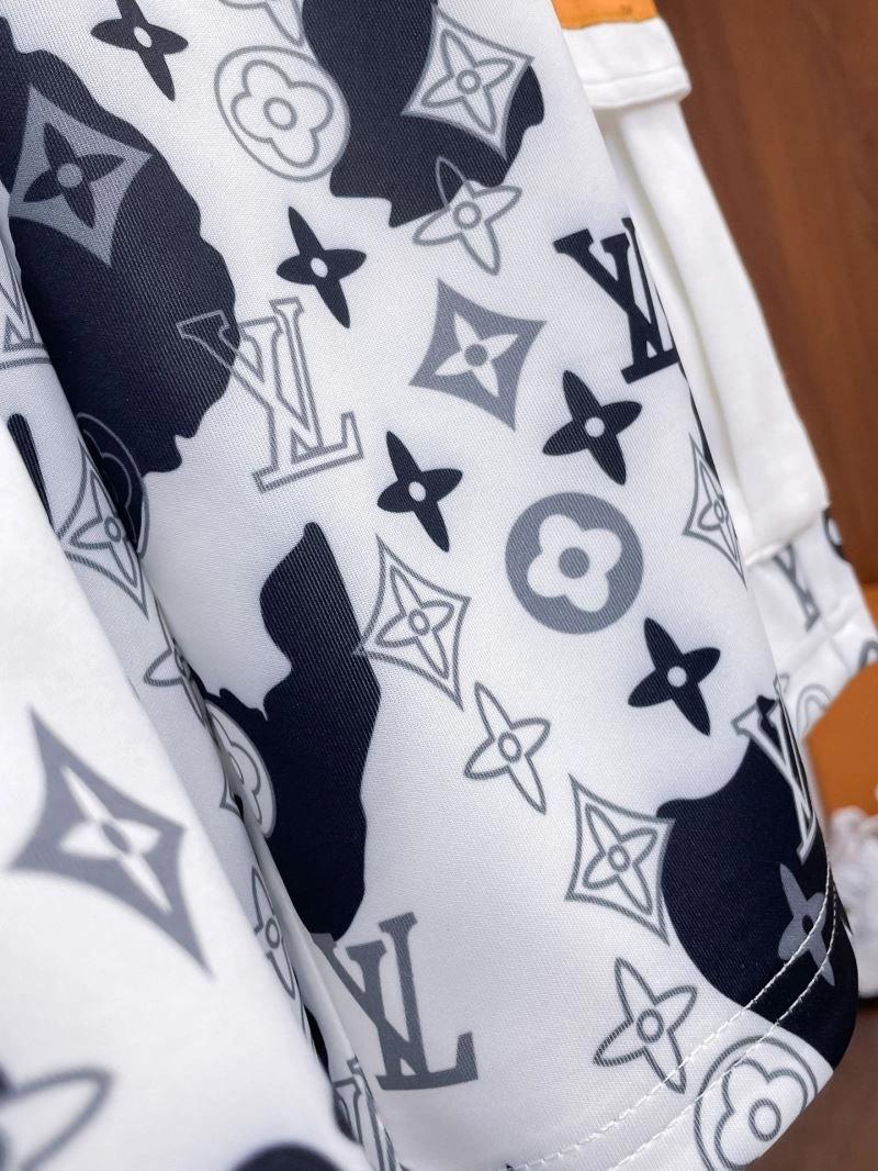 Factory-made Louis Vuitton Short Pants