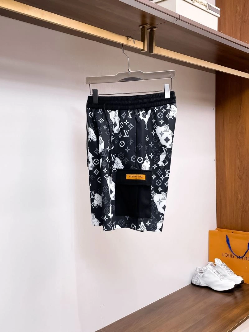 Brand-authenticated Louis Vuitton Short Pants