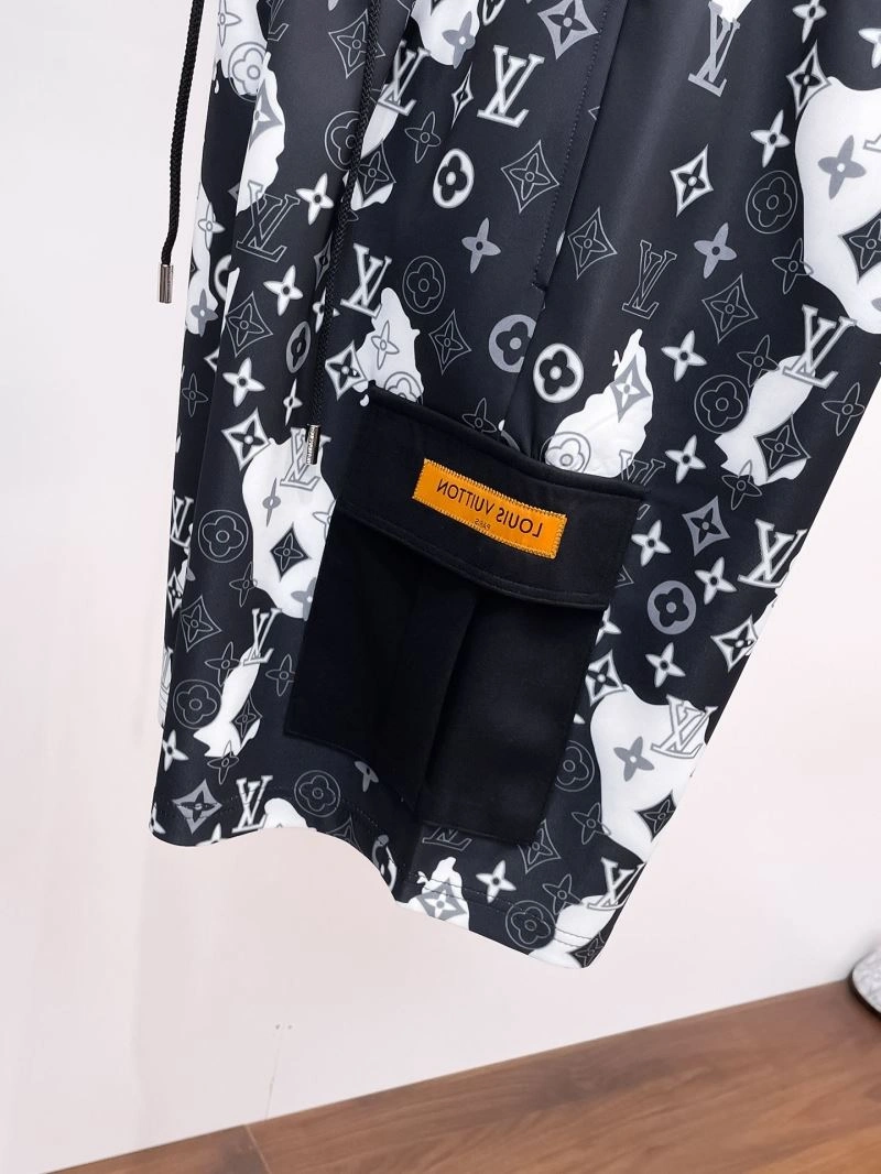 Brand-authenticated Louis Vuitton Short Pants