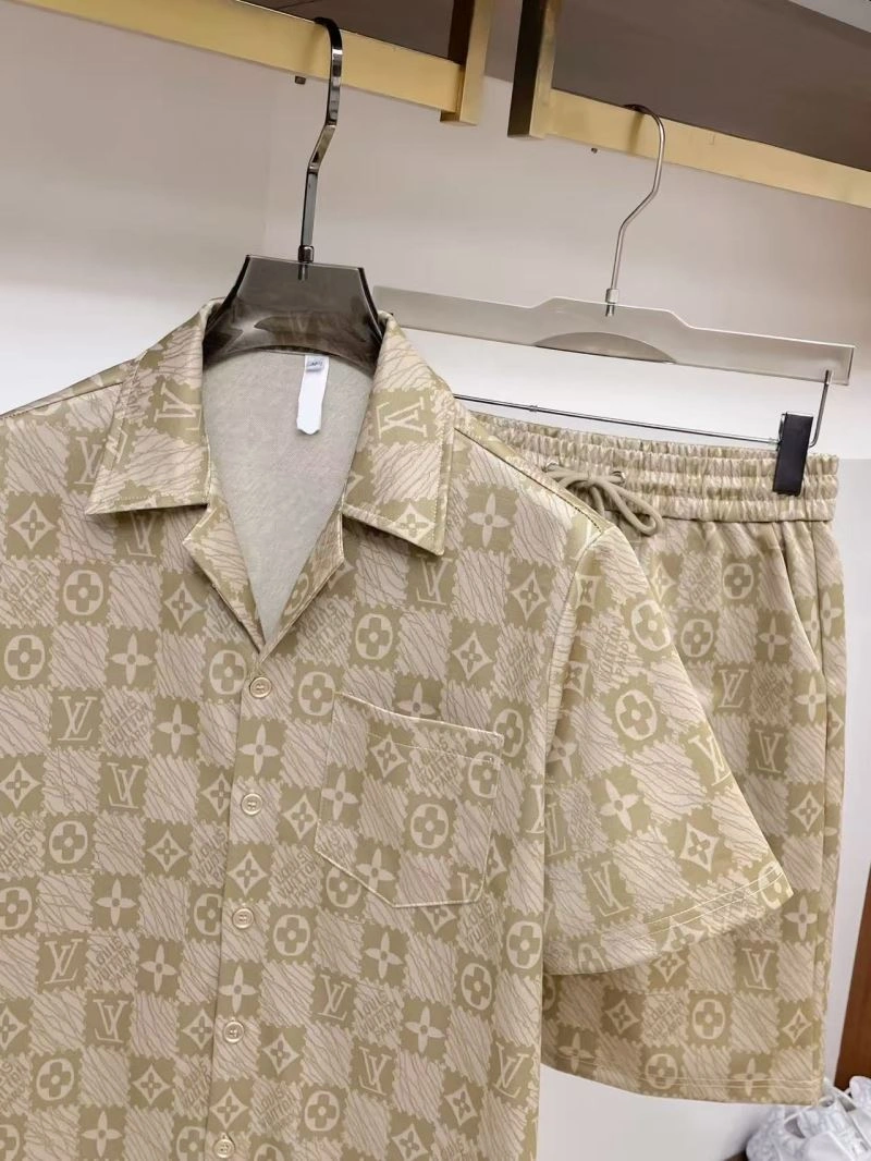 Indistinguishable Louis Vuitton Short Suits