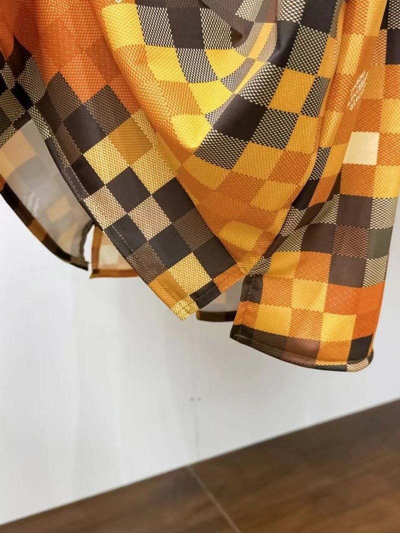 Budget-friendly Louis Vuitton Short Suits