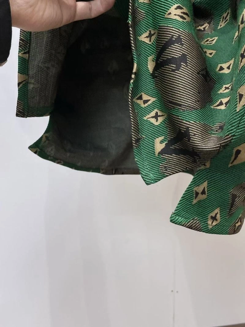 Discounted Louis Vuitton Short Suits