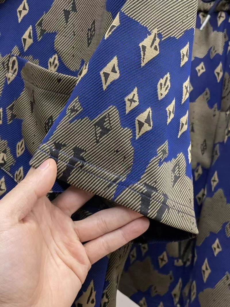 Accurate model Louis Vuitton Short Suits