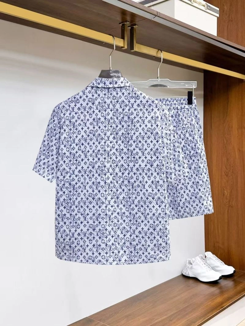 Economical Louis Vuitton Short Suits