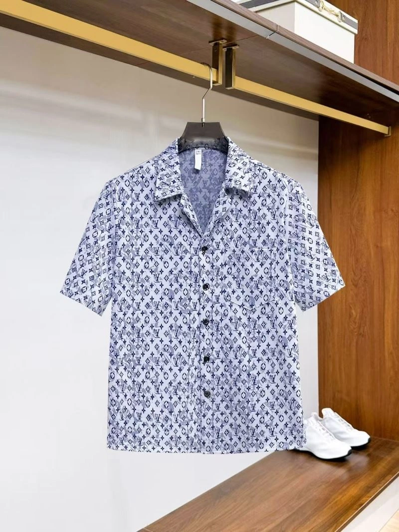 Economical Louis Vuitton Short Suits