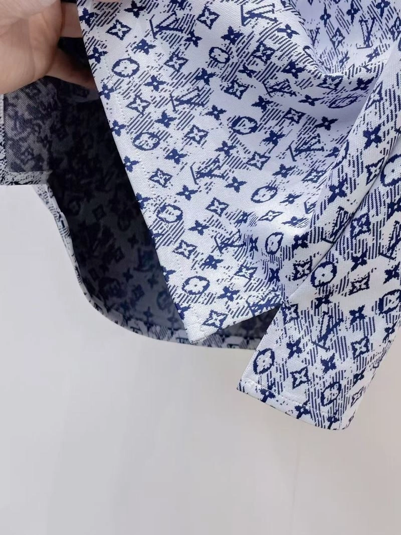 Economical Louis Vuitton Short Suits