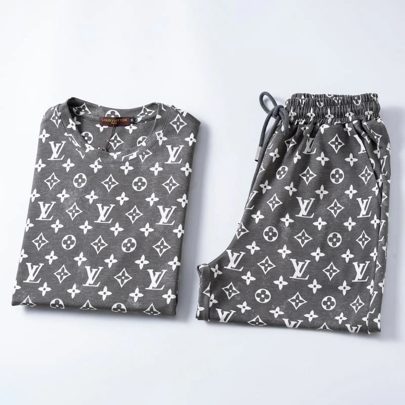 Brand-authenticated Louis Vuitton Short Suits
