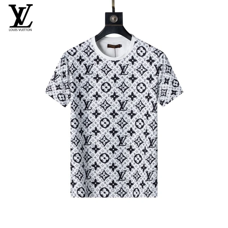Cut-rate Louis Vuitton Short Suits