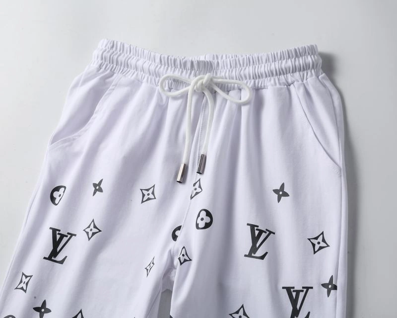Accurate model Louis Vuitton Short Suits