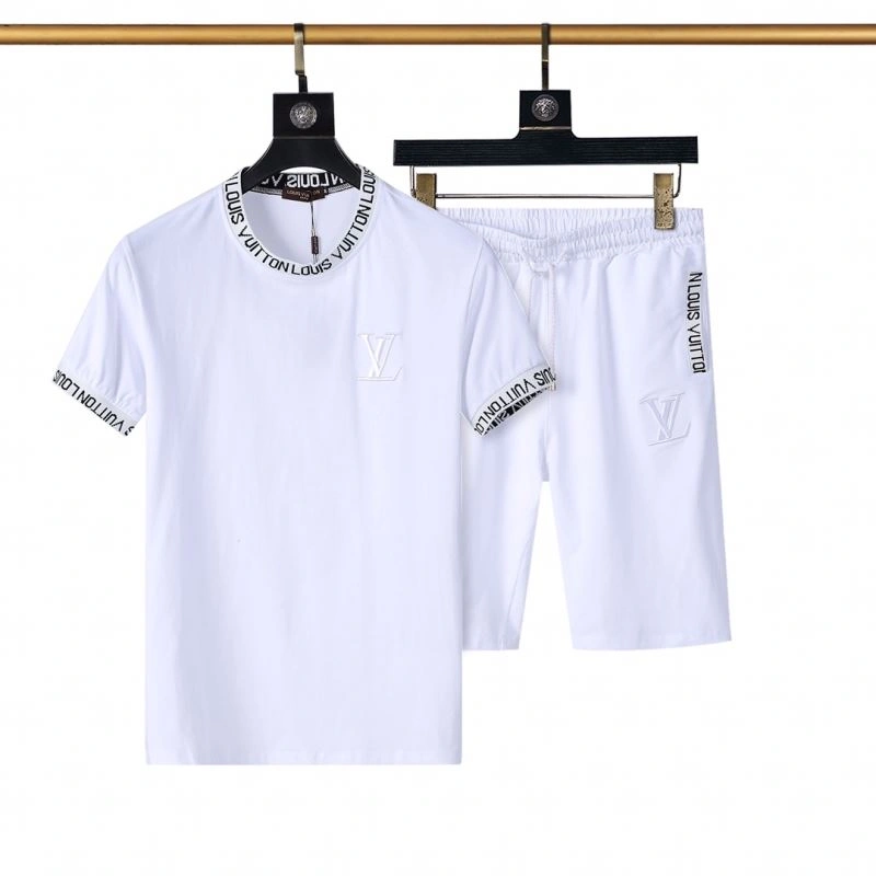 Bargain Louis Vuitton Short Suits