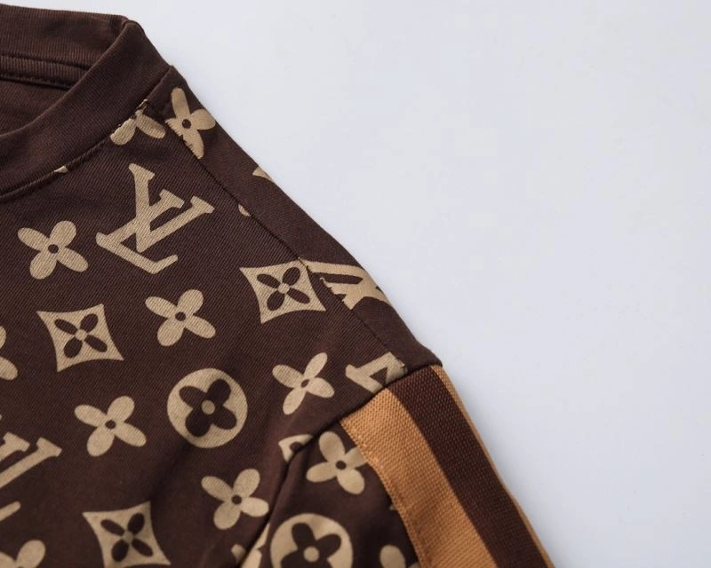 Inexpensive Louis Vuitton Short Suits