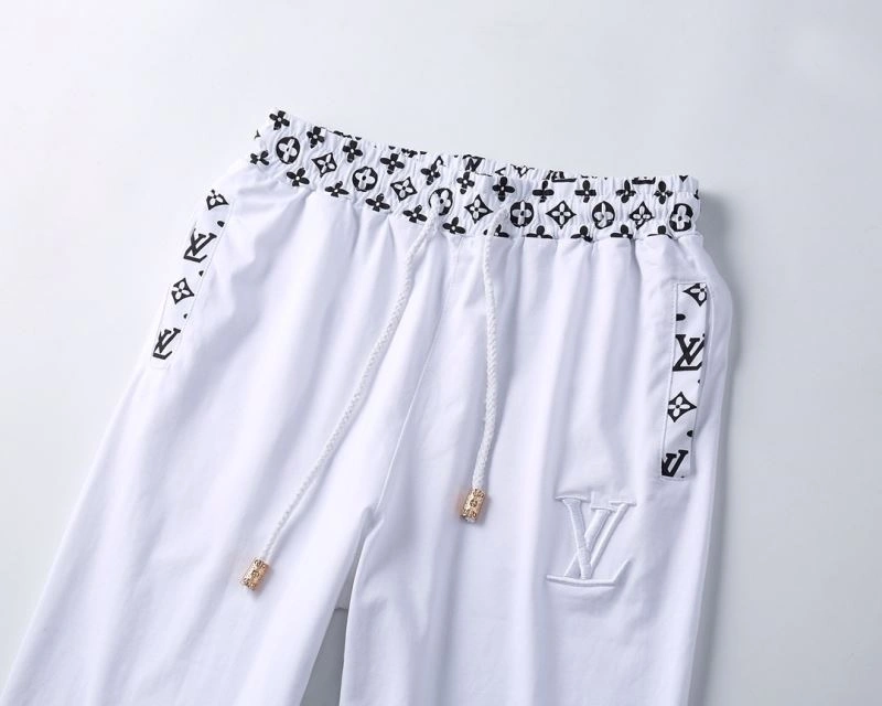 Discounted Louis Vuitton Short Suits