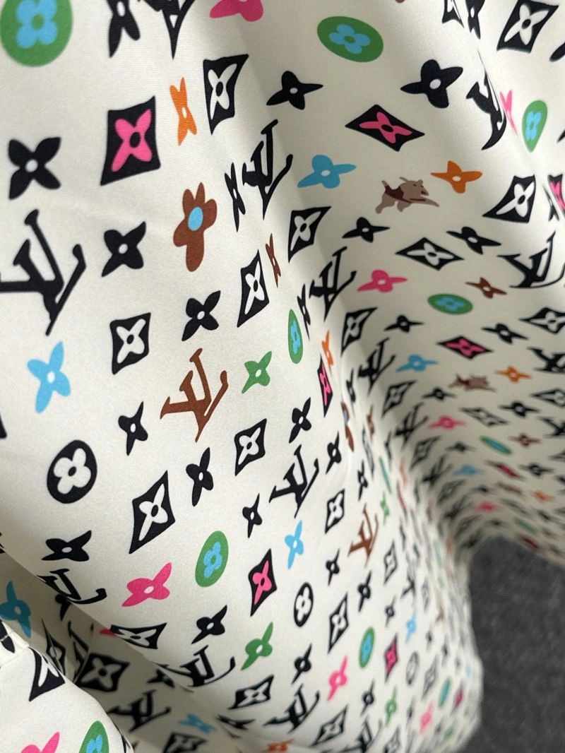Reasonably priced Louis Vuitton Short Suits