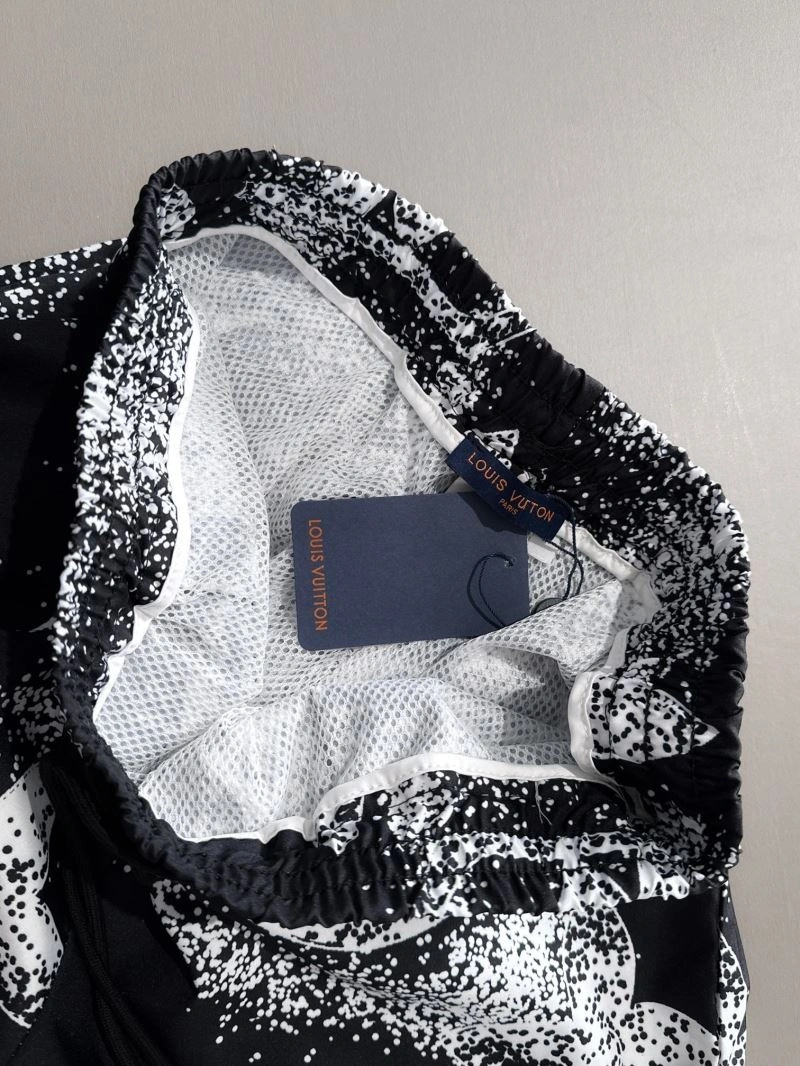 Exact replica Louis Vuitton Short Suits