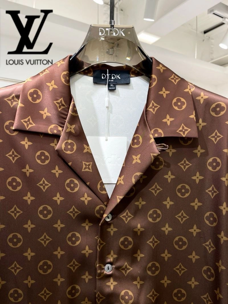 Top match Louis Vuitton Short Suits